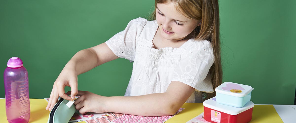 Easy to use name stickers - the best labels from My Nametags